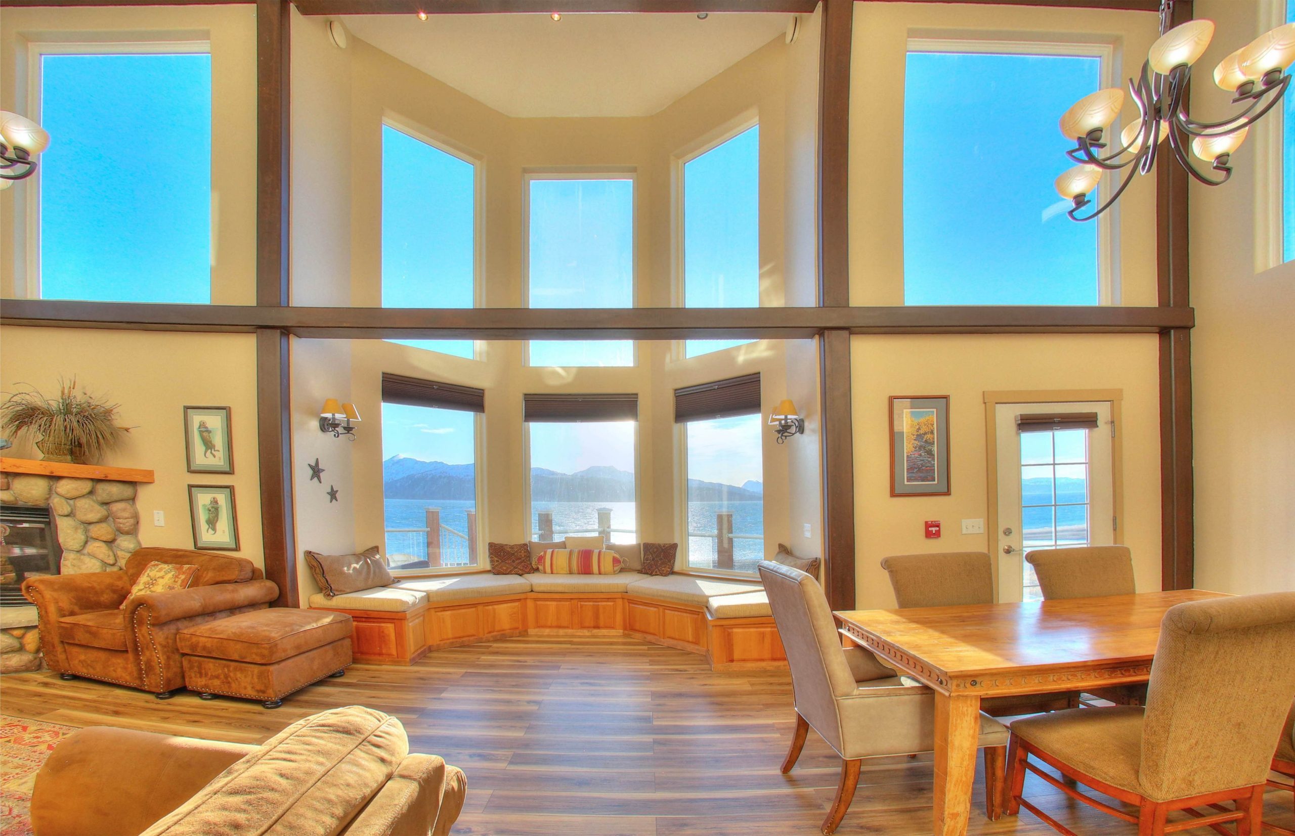 Beachfront Lodges at Land’s End Resort | Homer, Alaska